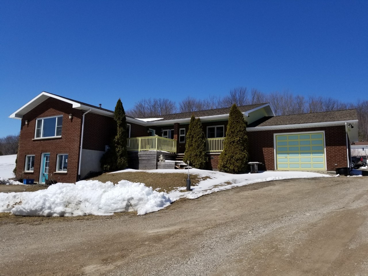 Large Raised Ranch Home on 19+ acres